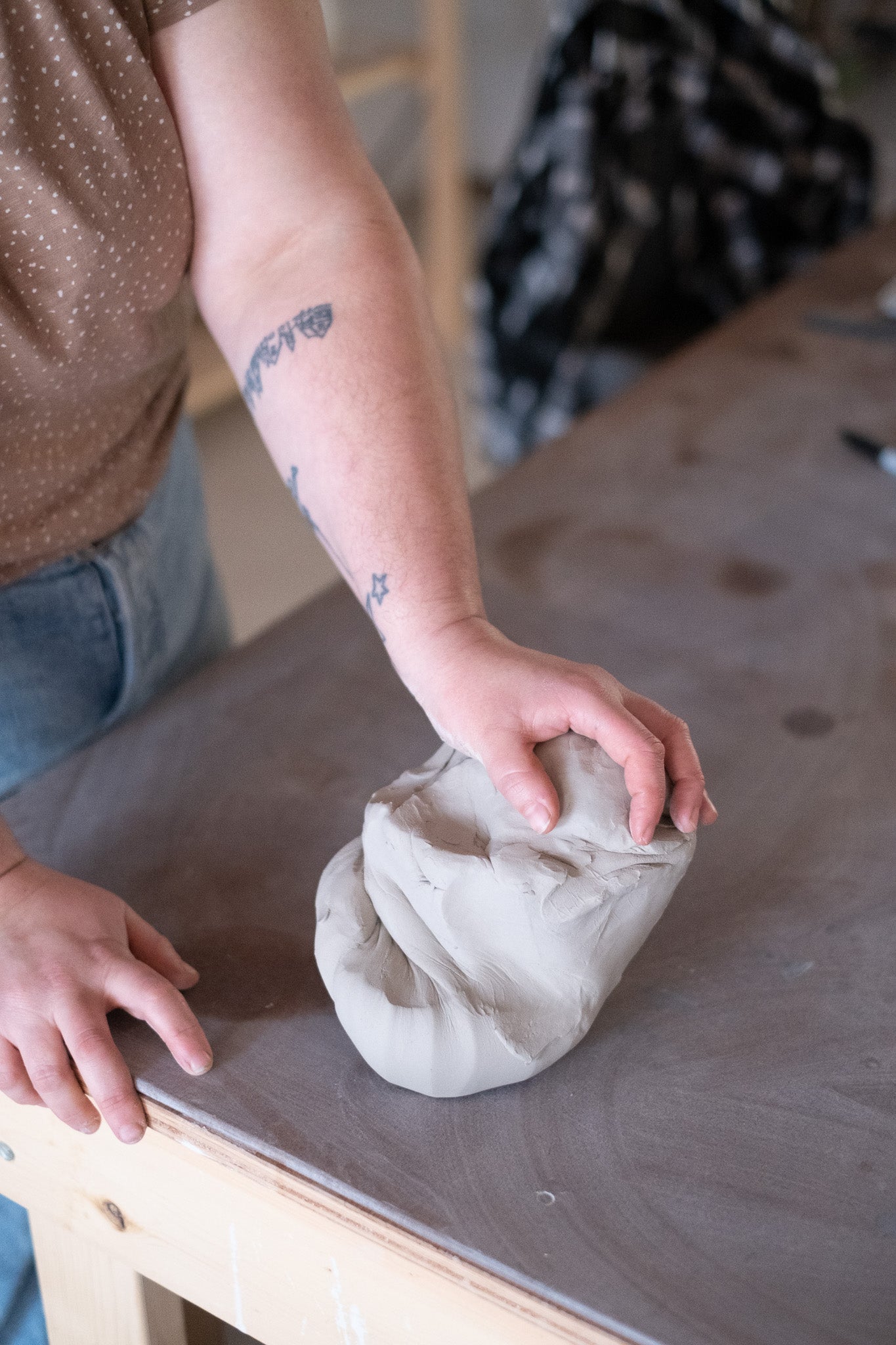 The Importance of Wedging Clay No. 2 Spiral Wedging - COMMUNITY CLAY